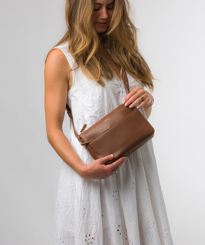 Chestnut Leather Crossbody Bag 'Amber' by Pure Luxuries